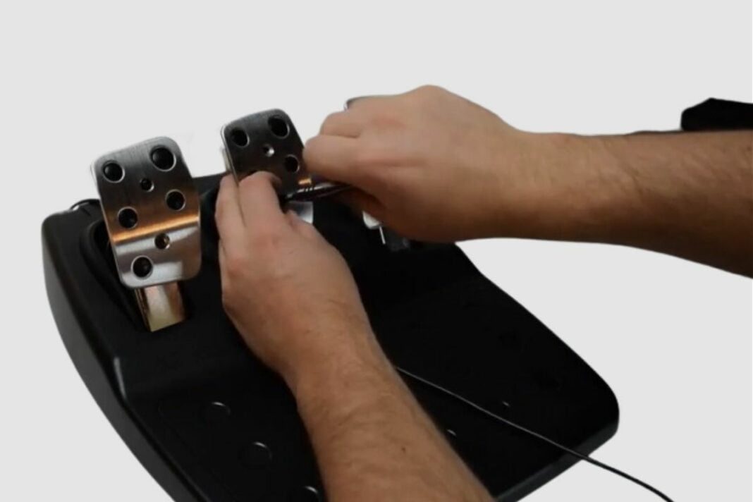 How to Make My Logitech G920 Brakes Less Stiff